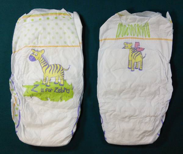 ddp:index:gallery_baby_diapers_folded_front_and_back_large [Camelotian ...